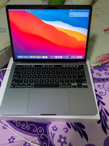 MacBook Pro M1 chip 13 inch 8G/512G ទើបតែទិញដោយត្រូវកុំព្យូទ័ររៀនខាង ...