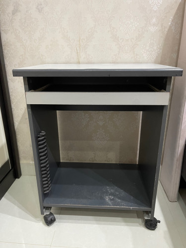 Tables & Desks in Cambodia - Khmer24.com