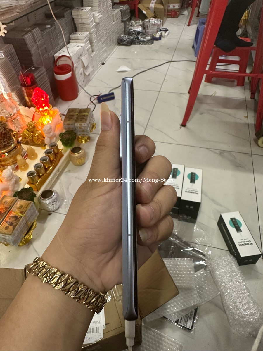 Mi 12 Price $380.00 in Phnom Penh, Cambodia - ម៉េង | Khmer24.com