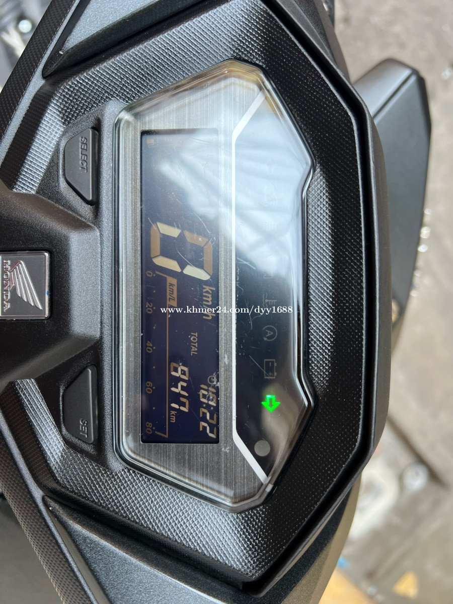 Honda click 022 កម្លាំង160cc មូ៉តូនៅស្អាត Price $2750 in Boeng Keng ...