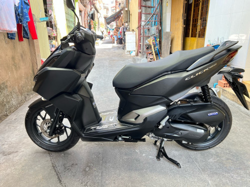 Honda click 022 កម្លាំង160cc មូ៉តូនៅស្អាត Price $2750 in Boeng Keng ...