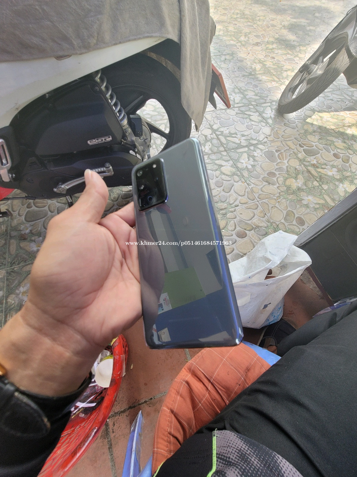 ចង់លក់ s20ultra korea 256G ស្អាត98% Price $265.00 in Tuek L'ak Muoy, Cambodia - ឆា យា | Khmer24.com