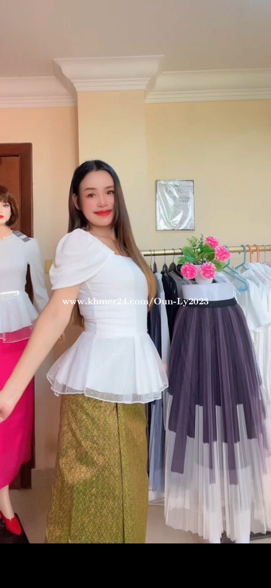 អាវ ស្អាតៗសម្រាប់ មិត្តៗនារីនារដូវបុណ្យភ្ជុំខាងមុខនេះ Price $8.00 in Nirouth, Cambodia - Oun Ly ...