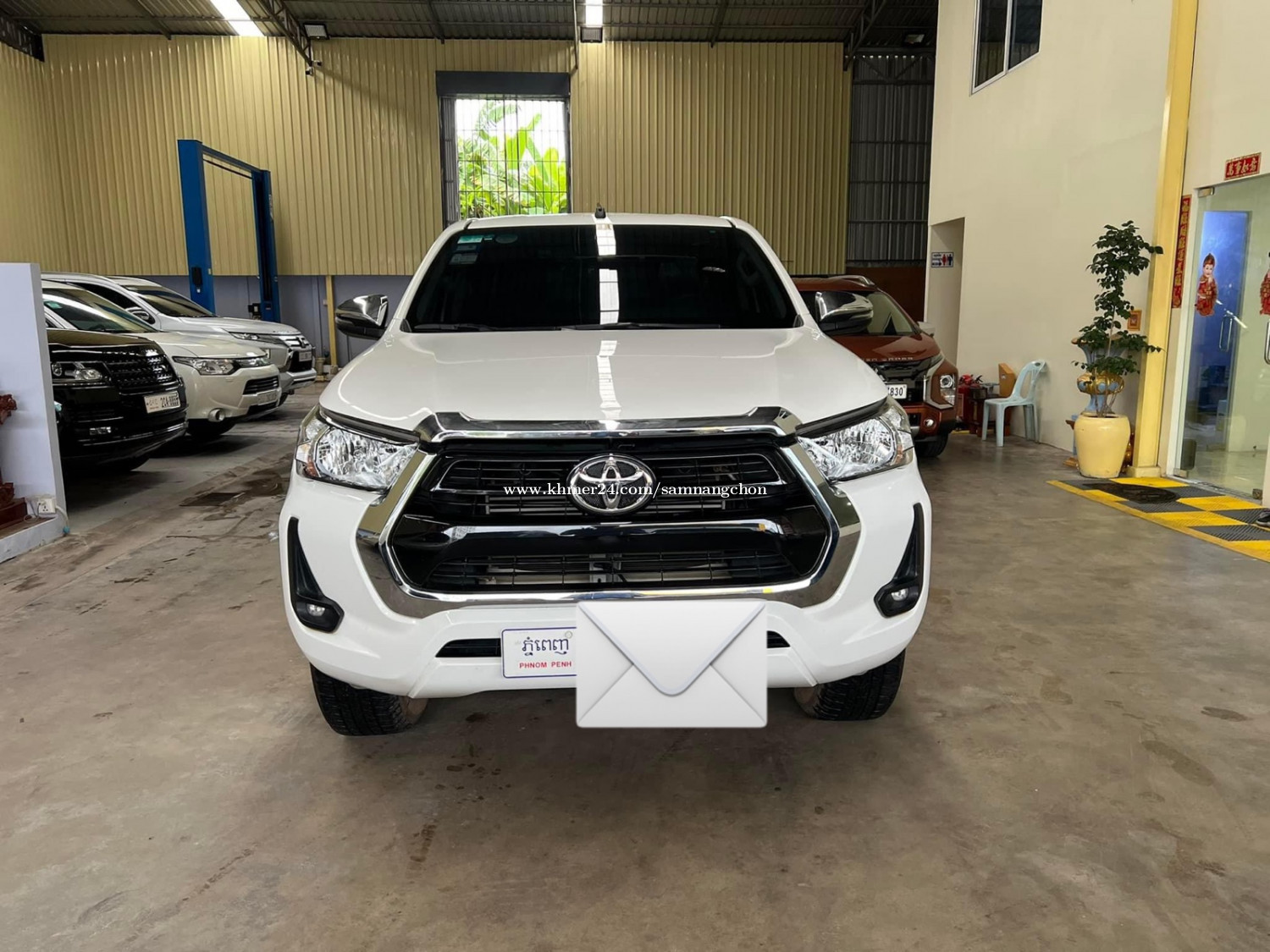 Toyota Revo V Edition2023 តំលៃចរចាបានទៀត Price $38000.00 in Tuek L'ak ...