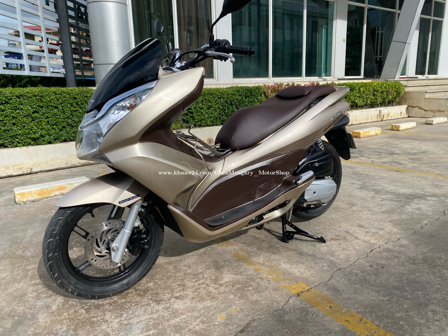 Honda pcx 2011 មានកាតគ្រីត្រឹមត្រូវ Price $980.00 in Ou Ruessei Pir ...