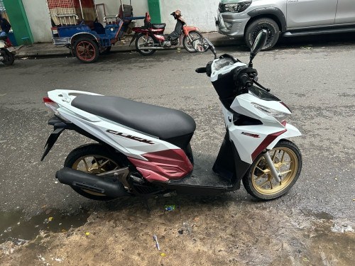 Honda click 125cc year 2017 មានពន្ធកាតគ្រី Price $980.00 in Boeng ...