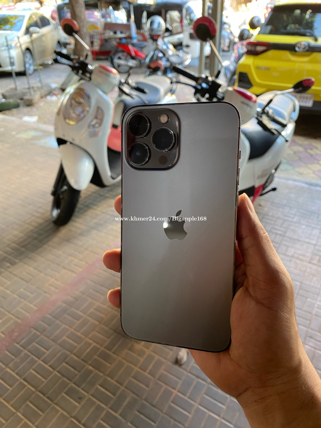 iPhone 13 Pro Max Price $565.00 in Trapeang Krasang, Cambodia - Apple big | Khmer24.com