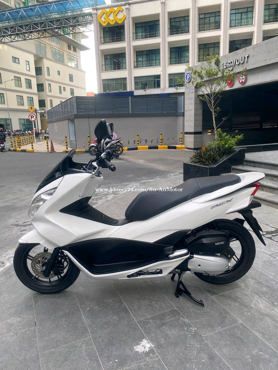 Honda pcx japan 125cc2016 Price $1500.00 in Boeng Prolit, Cambodia ...