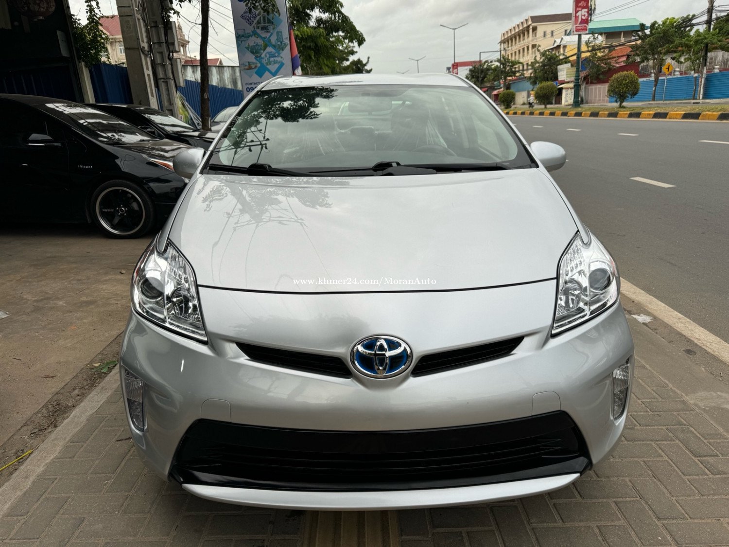Prius 2012 ឃ្មមហ្សីន option 3 price $17900 in Chrouy Changva, Chrouy Changva, Phnom Penh ...