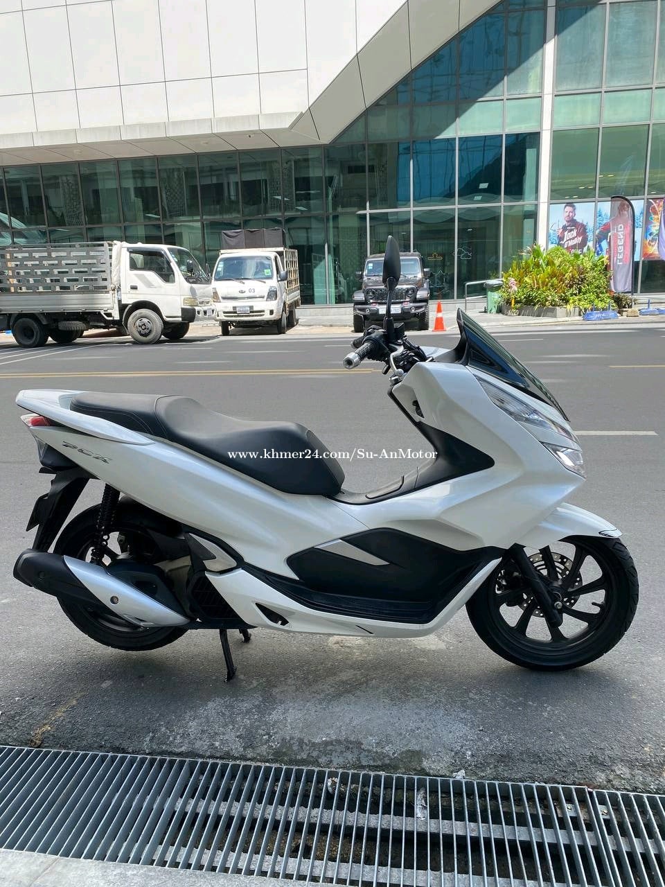 Honda pcx japan 125cc2018 price $2050.00 in Boeng Prolit, Prampir Meakkakra, Phnom Penh ...