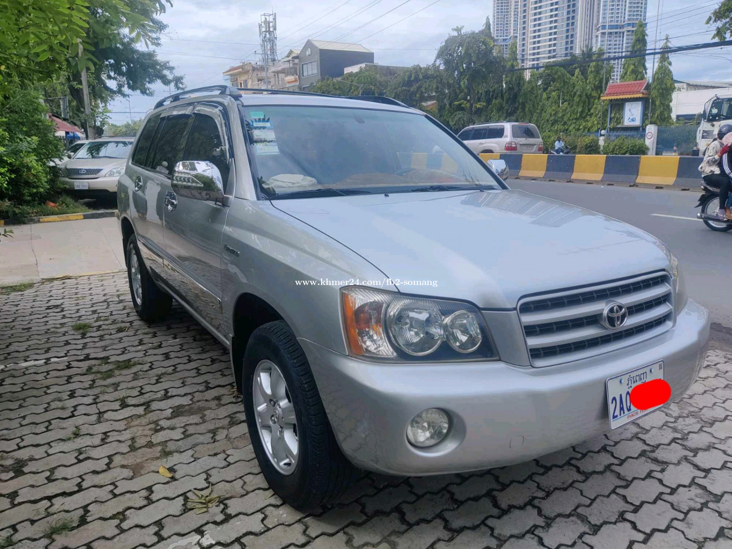 Highlander 02 v6 full price $13800.00 in Chak Angrae Kraom, Mean Chey ...