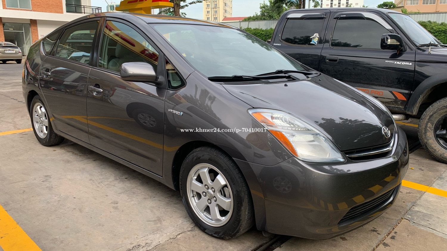 Toyota Prius 08 half full price $12400.00 in Stueng Mean chey 2, Mean ...