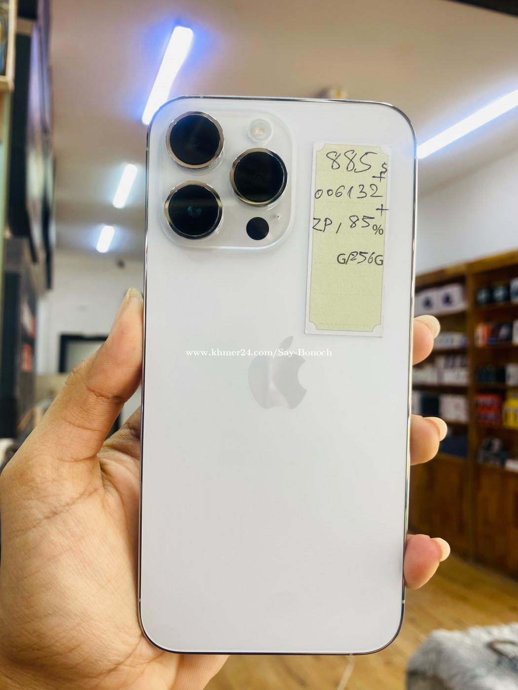 iPhone 14 pro max price $885.00 in Sala Kamraeuk, Krong Siem Reab, Siem ...