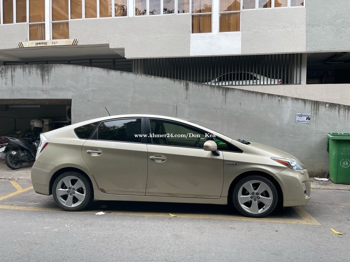 Pruis 2011 option5 advanced price $17000.00 in Veal Vong, Prampir ...