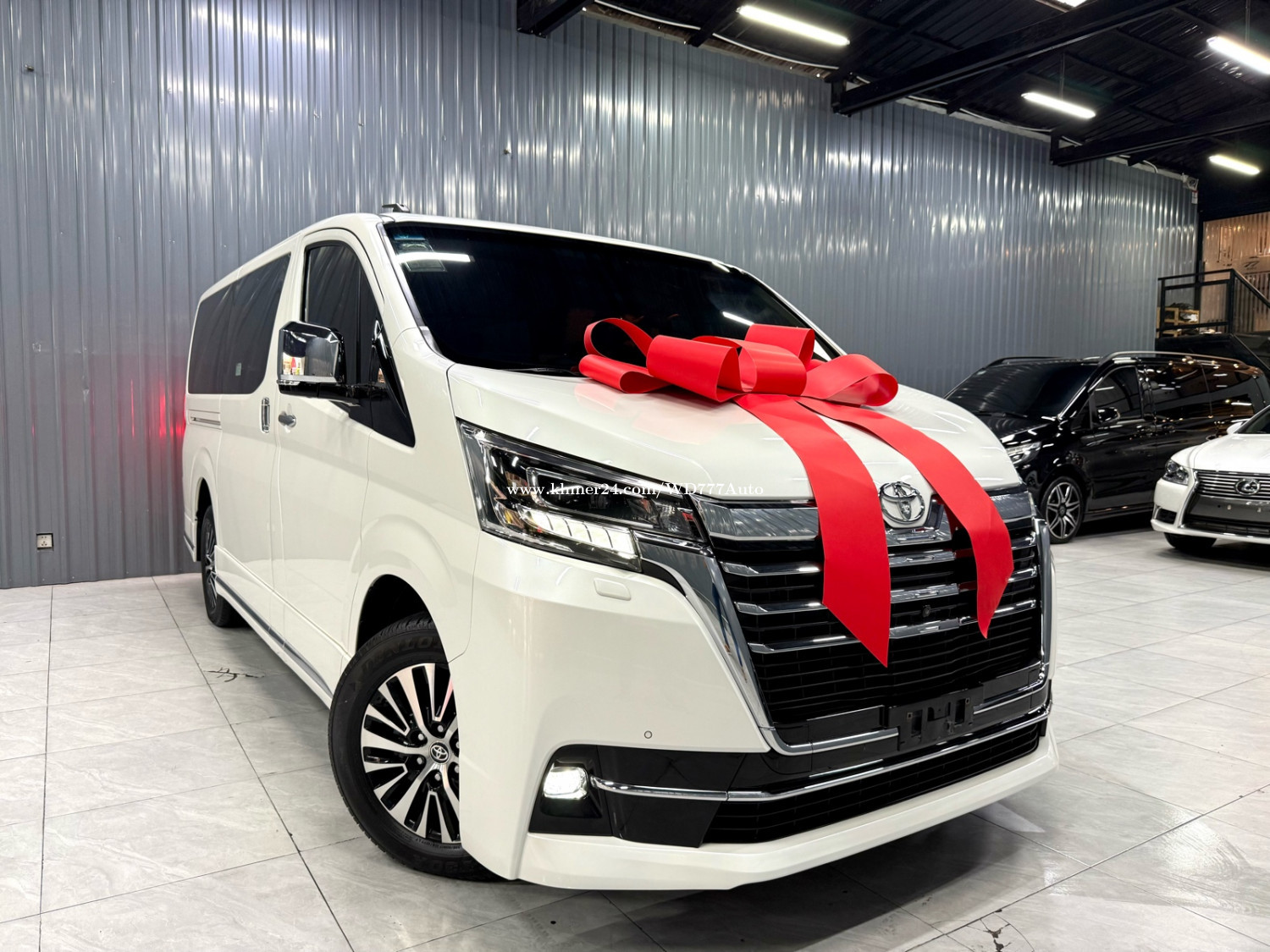 Toyota Granvia Premium 2020 price $79900.00 in Phsar Depou Muoy, Tuol Kouk, Phnom Penh, Cambodia ...