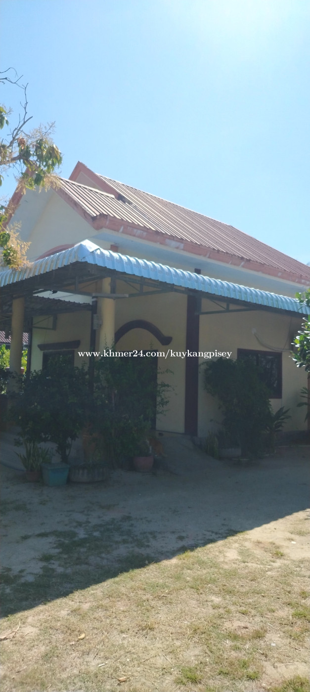 ផ្ទះលក់បន្ទាន់ 2ខ្នង ផ្ទះម៉ូតវិឡា1នឹងផ្ទះល្វេង1 price $180000.00 in ...