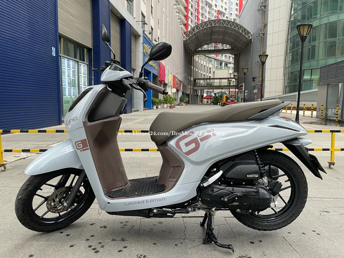 Ginio 2023 New98%មានពន្ធកាតគ្រីស្លាកលេខ price $1080.00 in Veal Vong ...