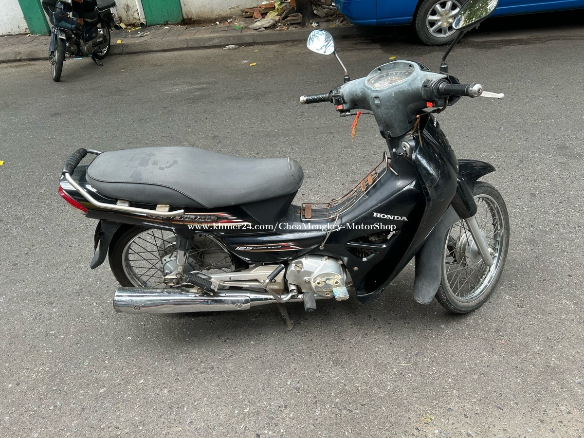 Honda dream 125cc year 2007 មានពន្ធកាតគ្រី price $650.00 in Boeng ...