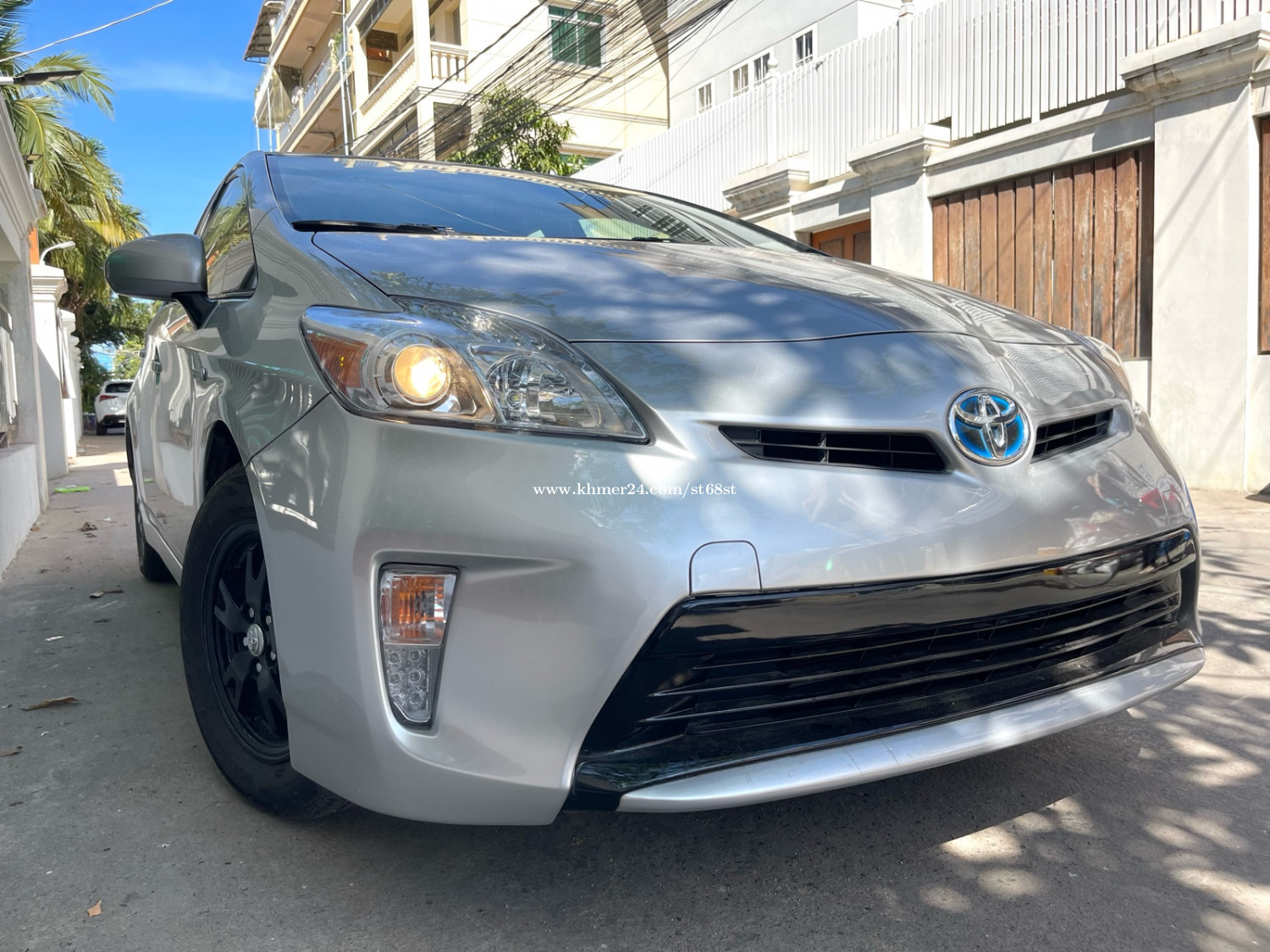 Pruis 012 ក្នុងសរ អុបសិន3 ពន្ធថ្មី តម្លៃ 17900$ ចុះបានខ្លះ price $17900 ...