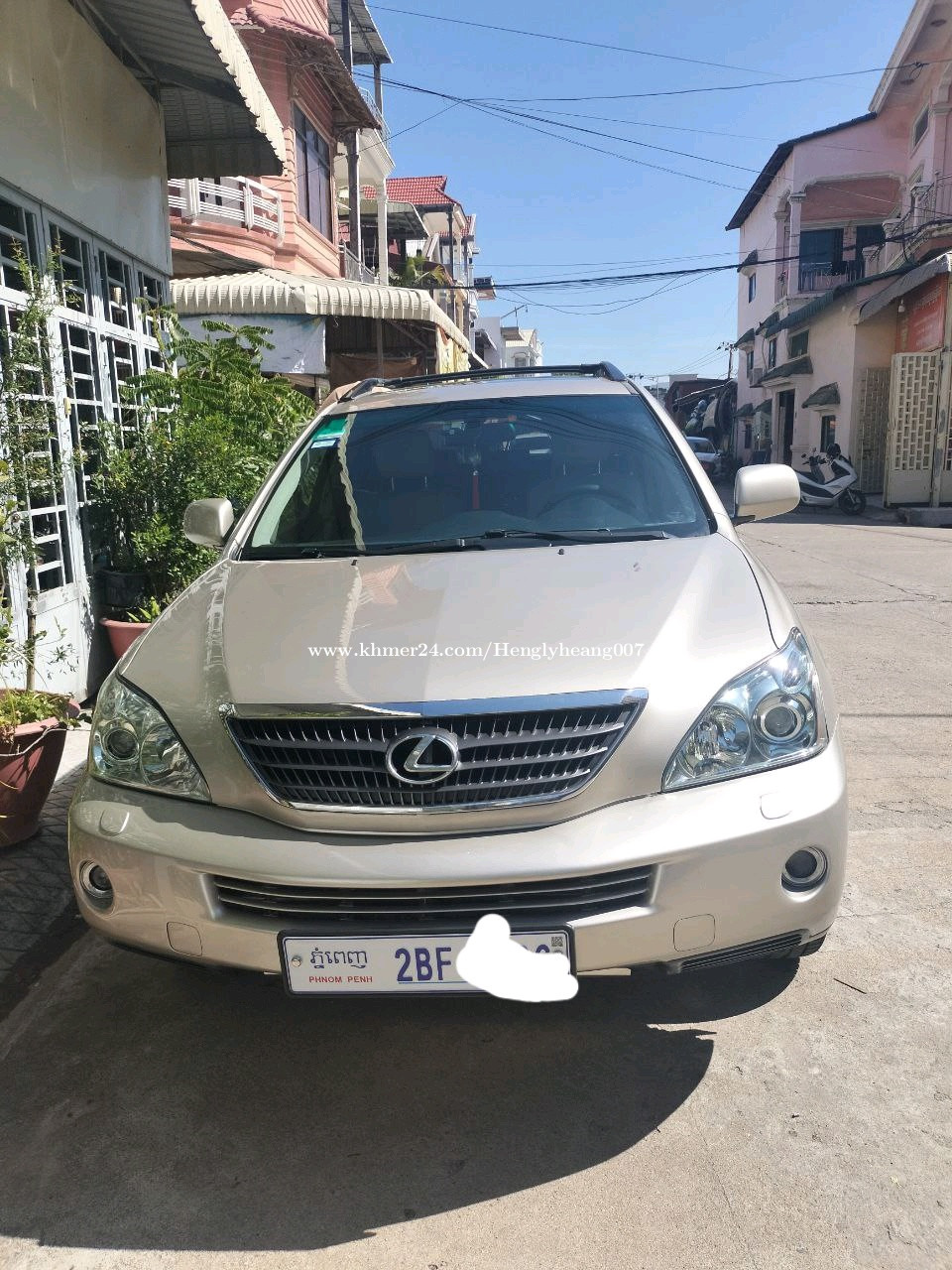 Lexus rx 400 h full option pog2 2BFxx price $18500.00 in Kakab 1, Por Senchey, Phnom Penh ...