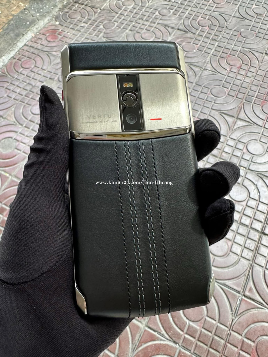 Vertu Signature Touch II price $650.00 in Boeng Prolit, Prampir ...