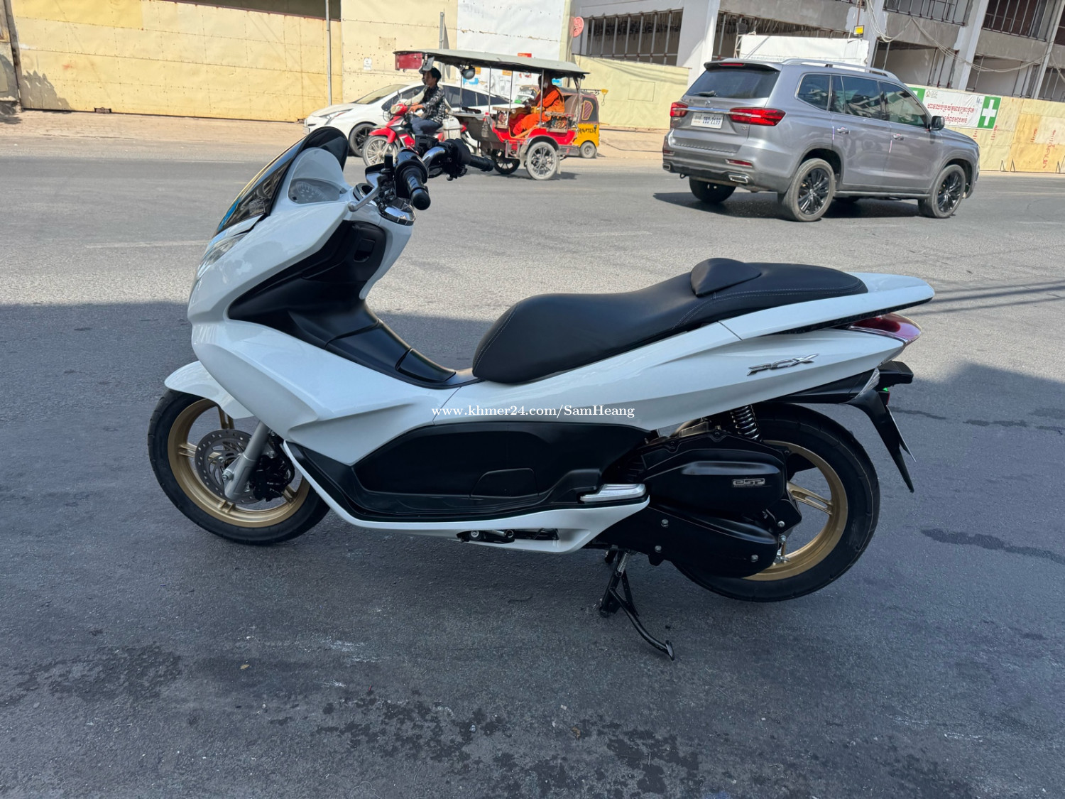 Honda pcx price $890.00 in Boeng Prolit, Prampir Meakkakra, Phnom Penh ...