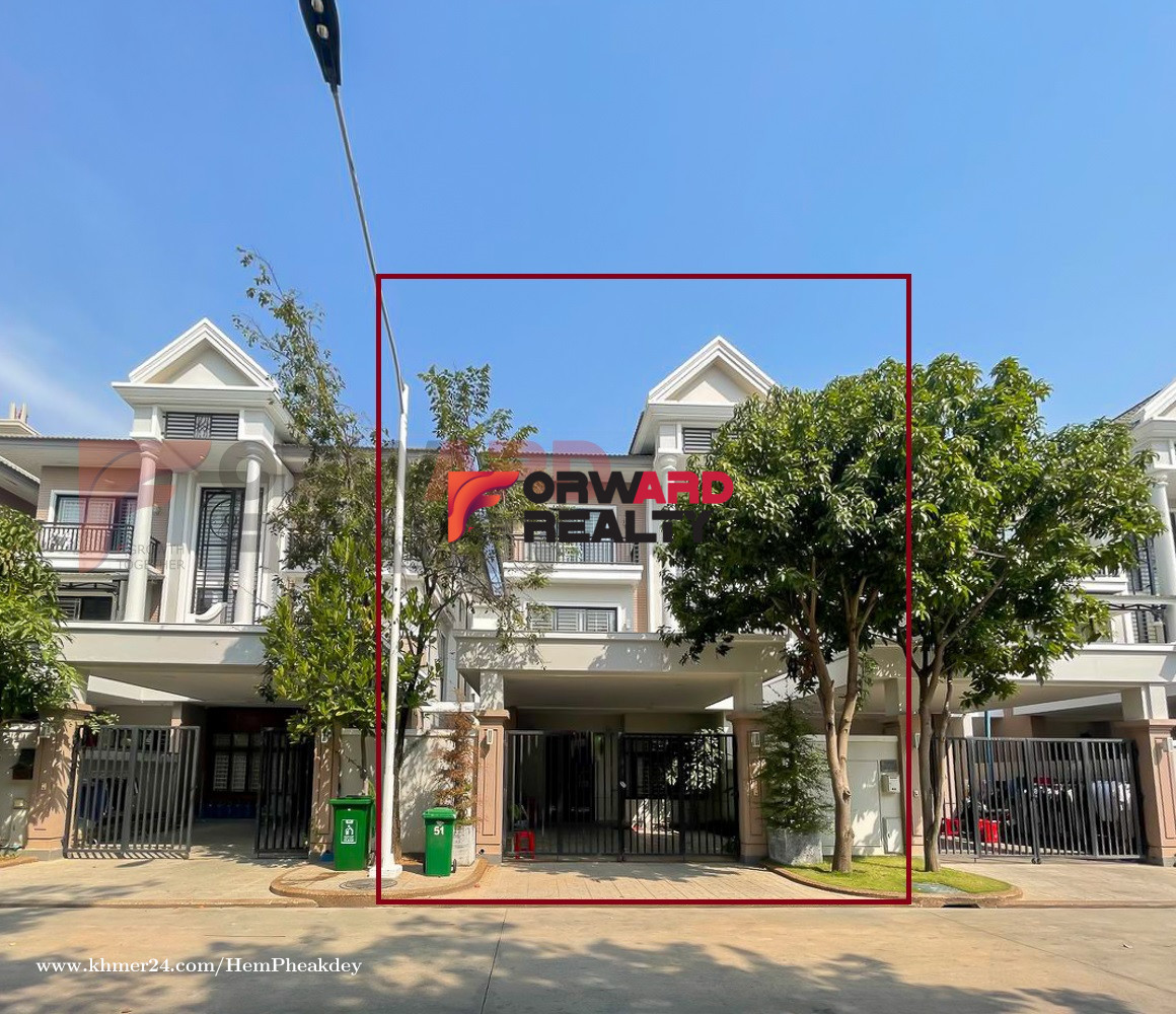 🏡5 Bedrooms Twin villa available for rent in Borey Peng Huot 60m (The ...