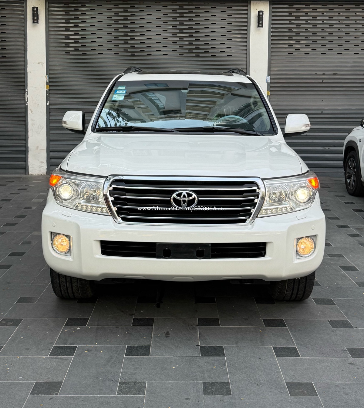 Toyota Land Cruiser GXR Arab Years 2010 V6 សាំង Full Option price ...