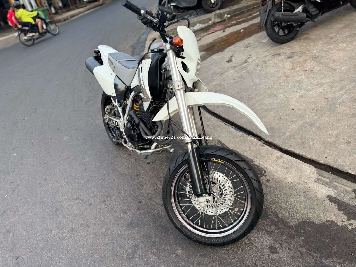 Honda XR400 price $2600.00 in Boeng Prolit, Prampir Meakkakra, Phnom ...