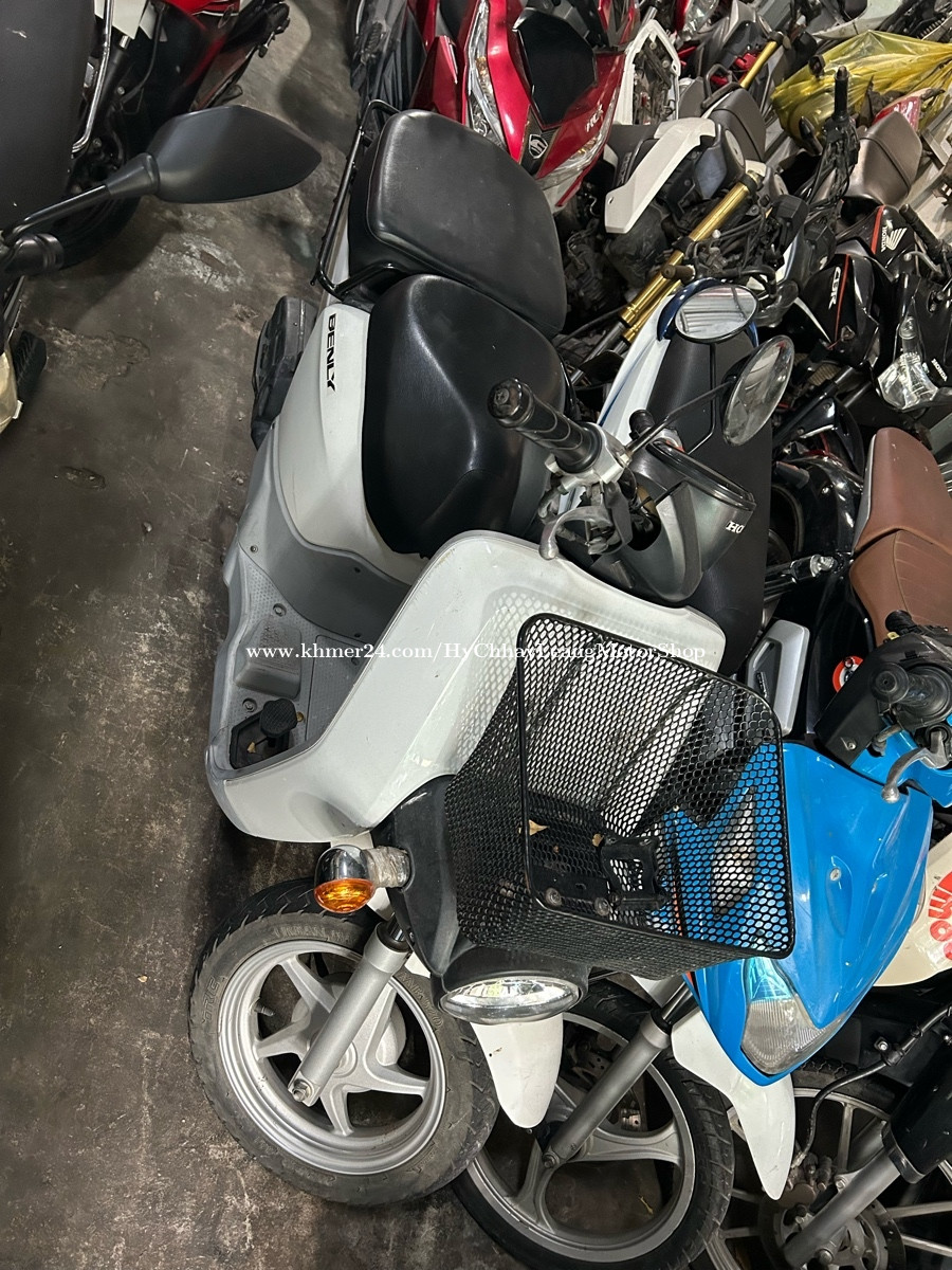 Honda benly 50cc Japan 100% មានពន្ធកាតគ្រី price $480.00 in Boeng Prolit, Prampir Meakkakra ...