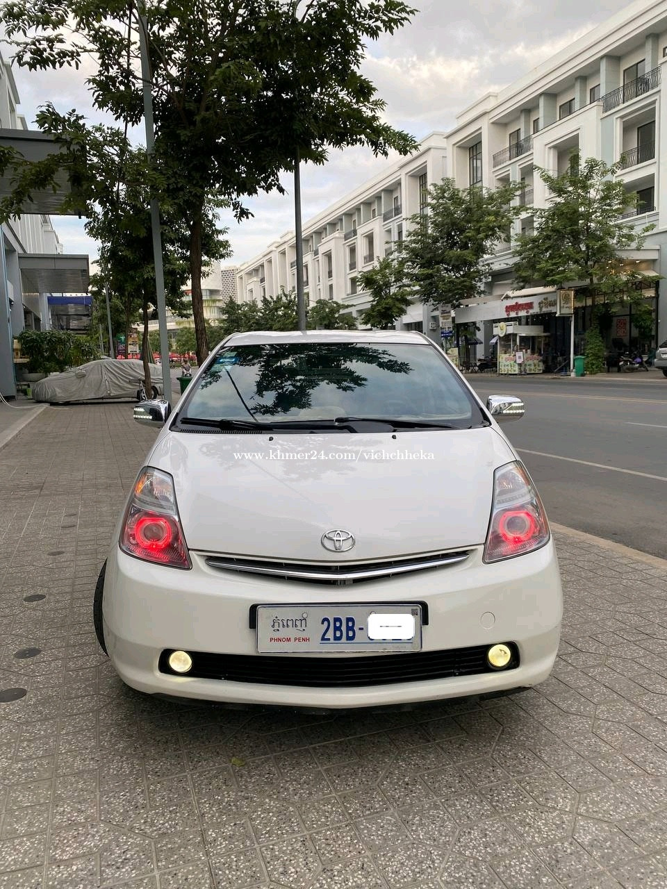 Prius 07 Full Option Touring Edition price $11900.00 in Boeng Tumpun 2, Mean Chey, Phnom Penh ...
