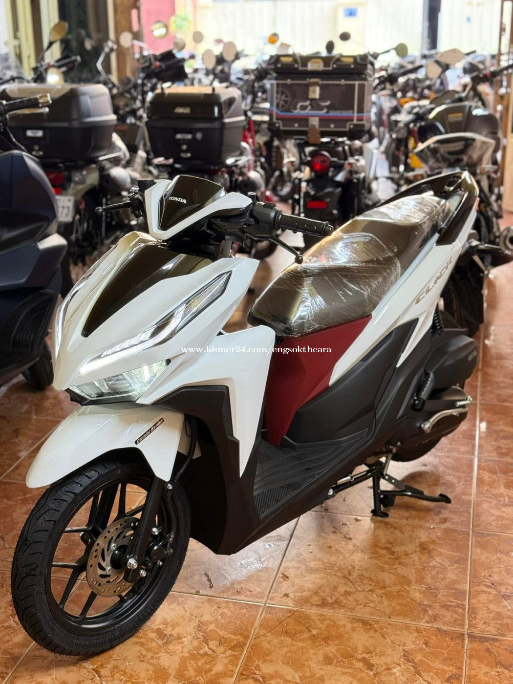 Honda Click 125cc 2020 update 2023 price $1850.00 in Ou Ruessei Muoy ...