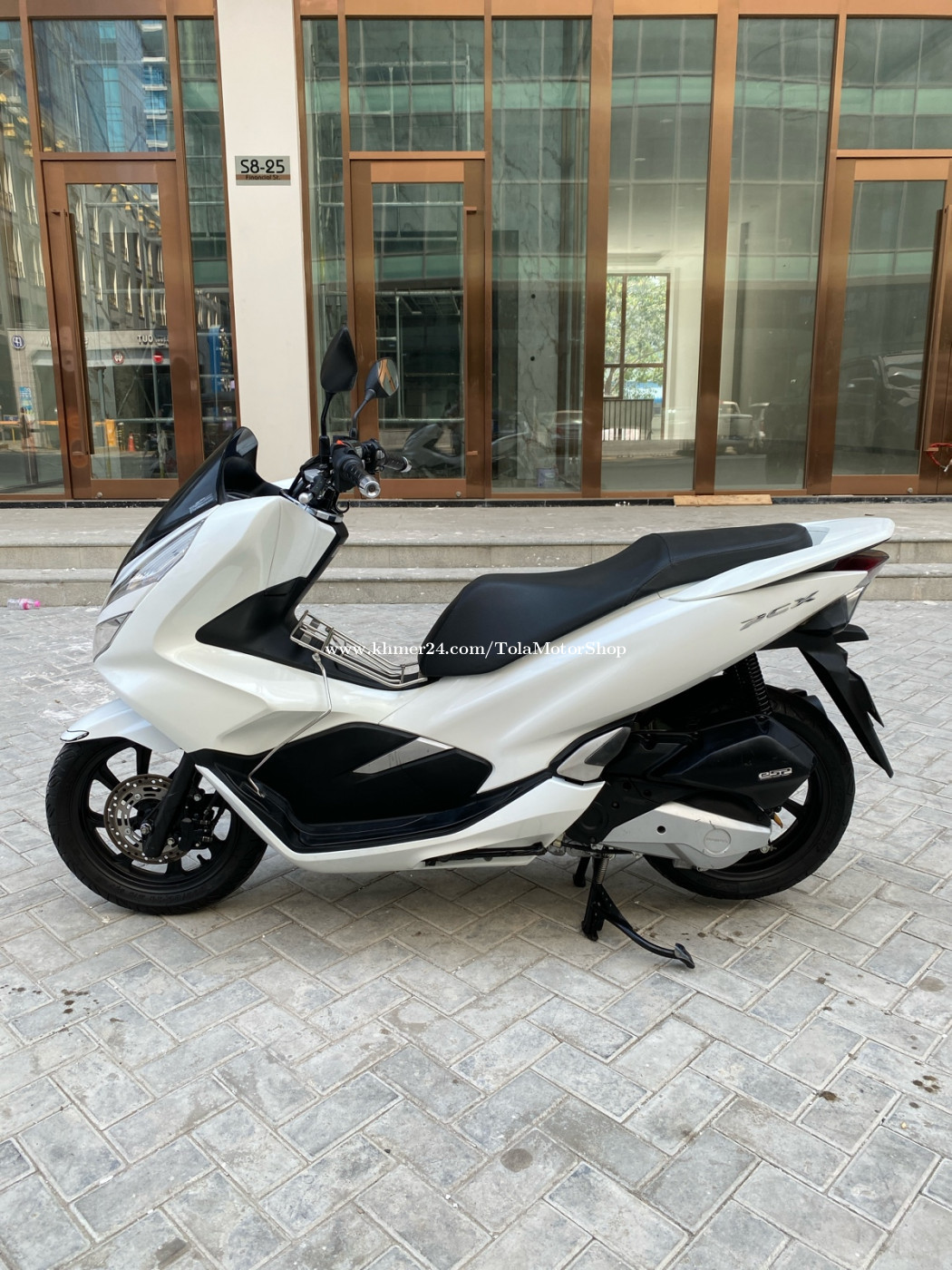 Honda pcx Japan 125cc2019 price $2080.00 in Veal Vong, Prampir Meakkakra, Phnom Penh, Cambodia ...