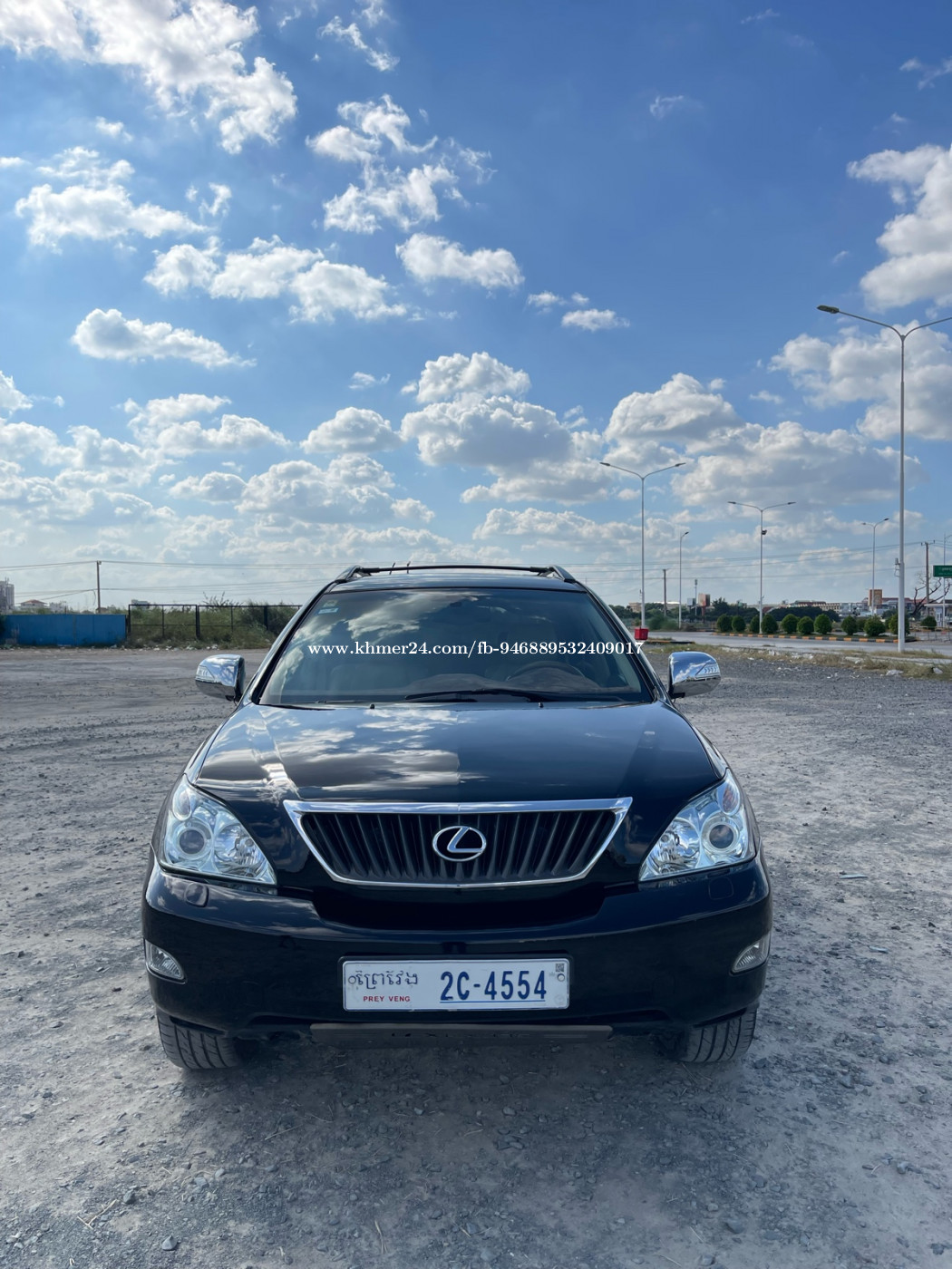 RX330 2005 ប៉ុង2 price $15800.00 in Tuol Sangkae 1, Ruessei Kaev, Phnom ...