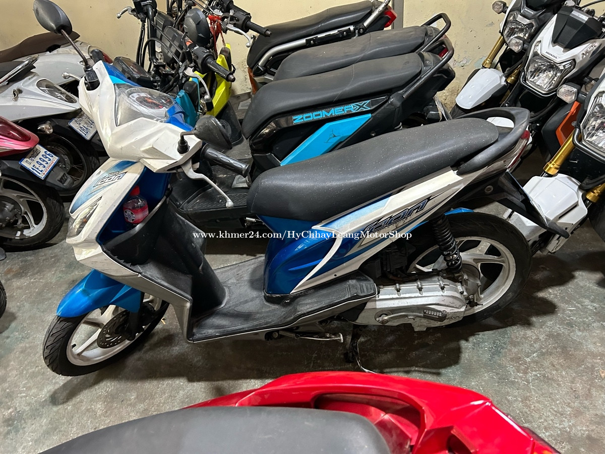 Honda icon 110cc មានពន្ធកាតគ្រី price $370.00 in Boeng Prolit, Prampir ...