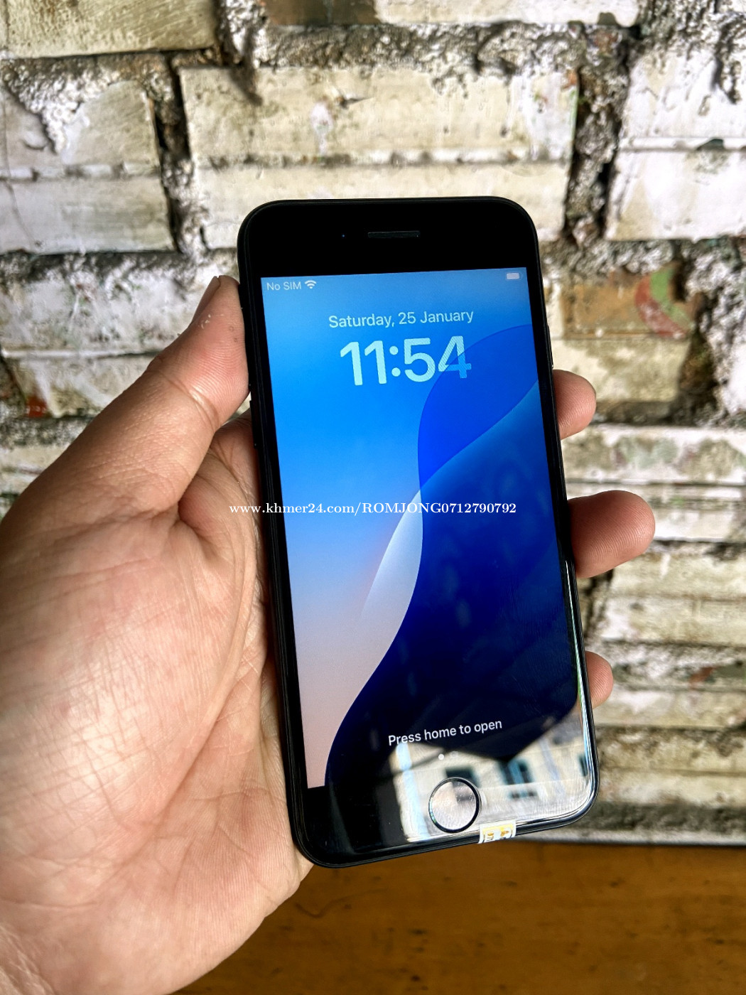 iPhone SE 2020 សុំនំស្រុកគេ price $145.00 in Stueng Mean chey 2, Mean ...