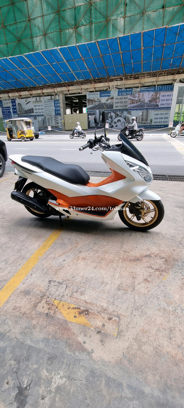 Honda pcx 2017 price $1440.00 in Boeng Prolit, Prampir Meakkakra, Phnom ...