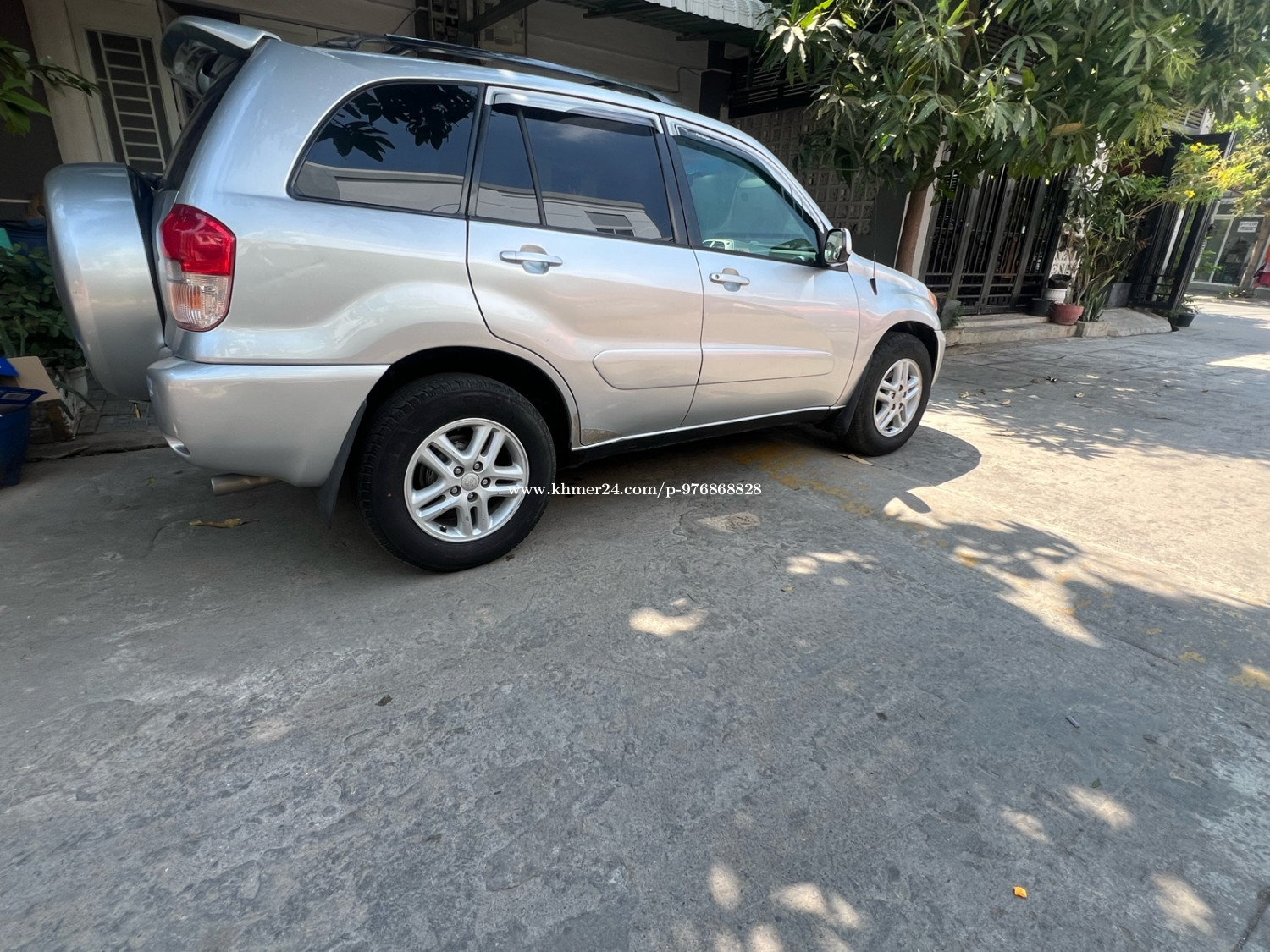 RAV4 L 2001 pong1 price $8600.00 in Samraong Kraom, Por Senchey, Phnom ...