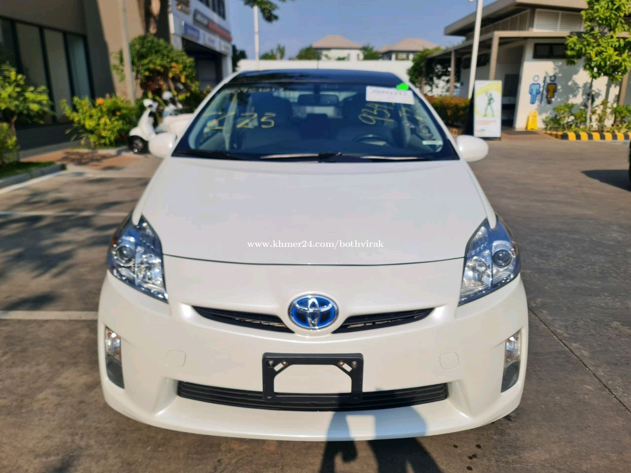 Prius011 Solar opt4ក្រដាសពន្ធ អត់បុក100% price $18900 in Kiloumaetr ...