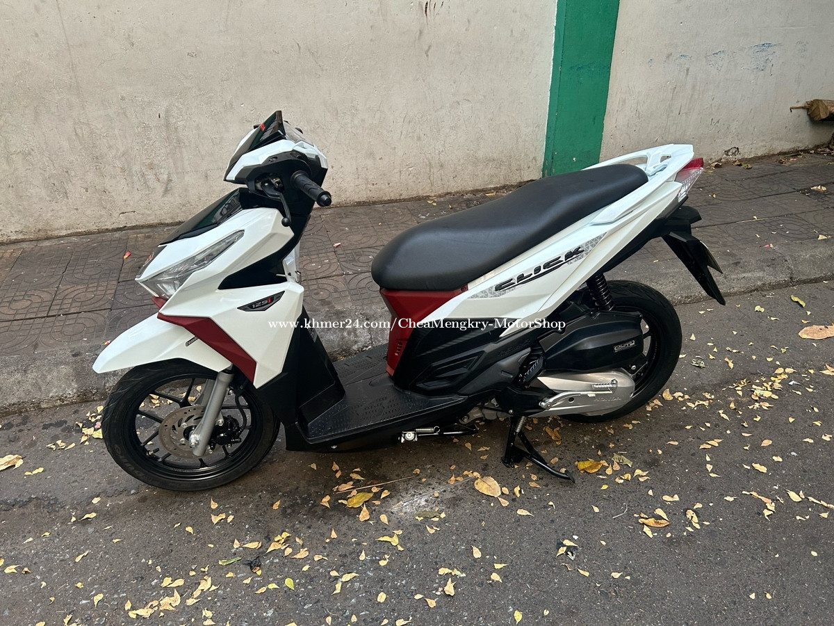 Honda click 125cc year 2017 មានពន្ធកាតគ្រី price $1080.00 in Boeng Prolit, Prampir Meakkakra ...