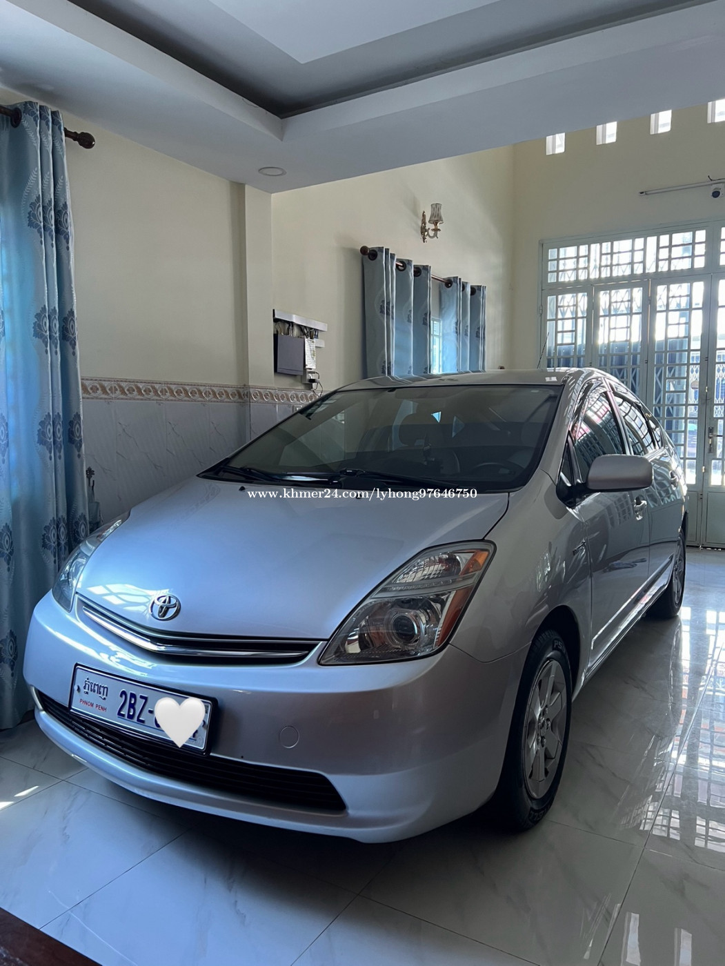 Toyota Prius 08 H-full price $11550.00 in Dangkao, Dangkao, Phnom Penh ...