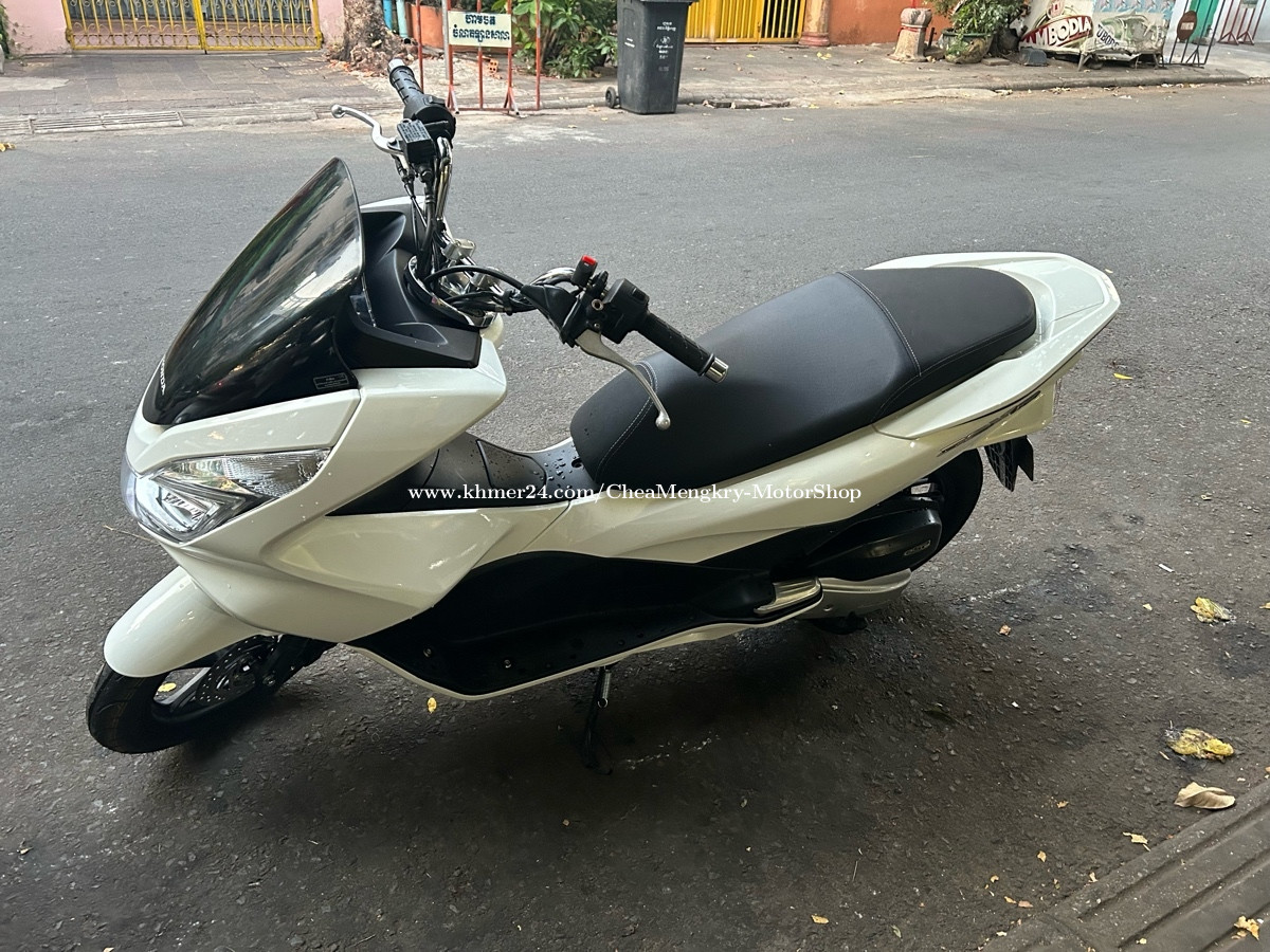 PCX 150cc year 2016 មានពន្ធកាតគ្រី price $1390.00 in Boeng Prolit ...