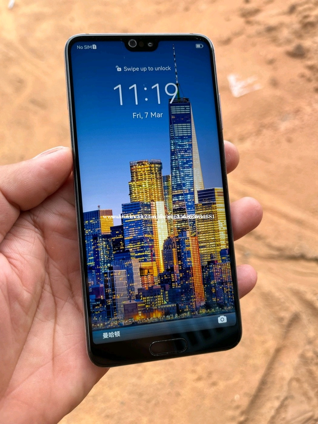 hauwei p20 ស្ទេីរតួរតិច 6g 64g ដំណេីរការល្អធម្មតា ទីតាំងសៀមរាប price $37.00 in Siem Reab, Krong ...