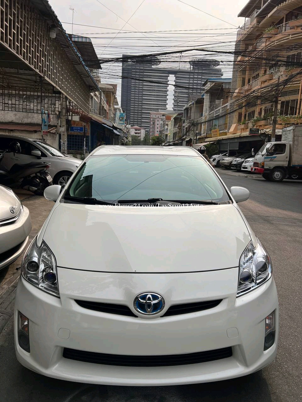 Prius 2010 option 2 ក្នុងលឿង ពូកស្បែក ក្រដាសពន្ធថ្មី price $17500.00 in ...