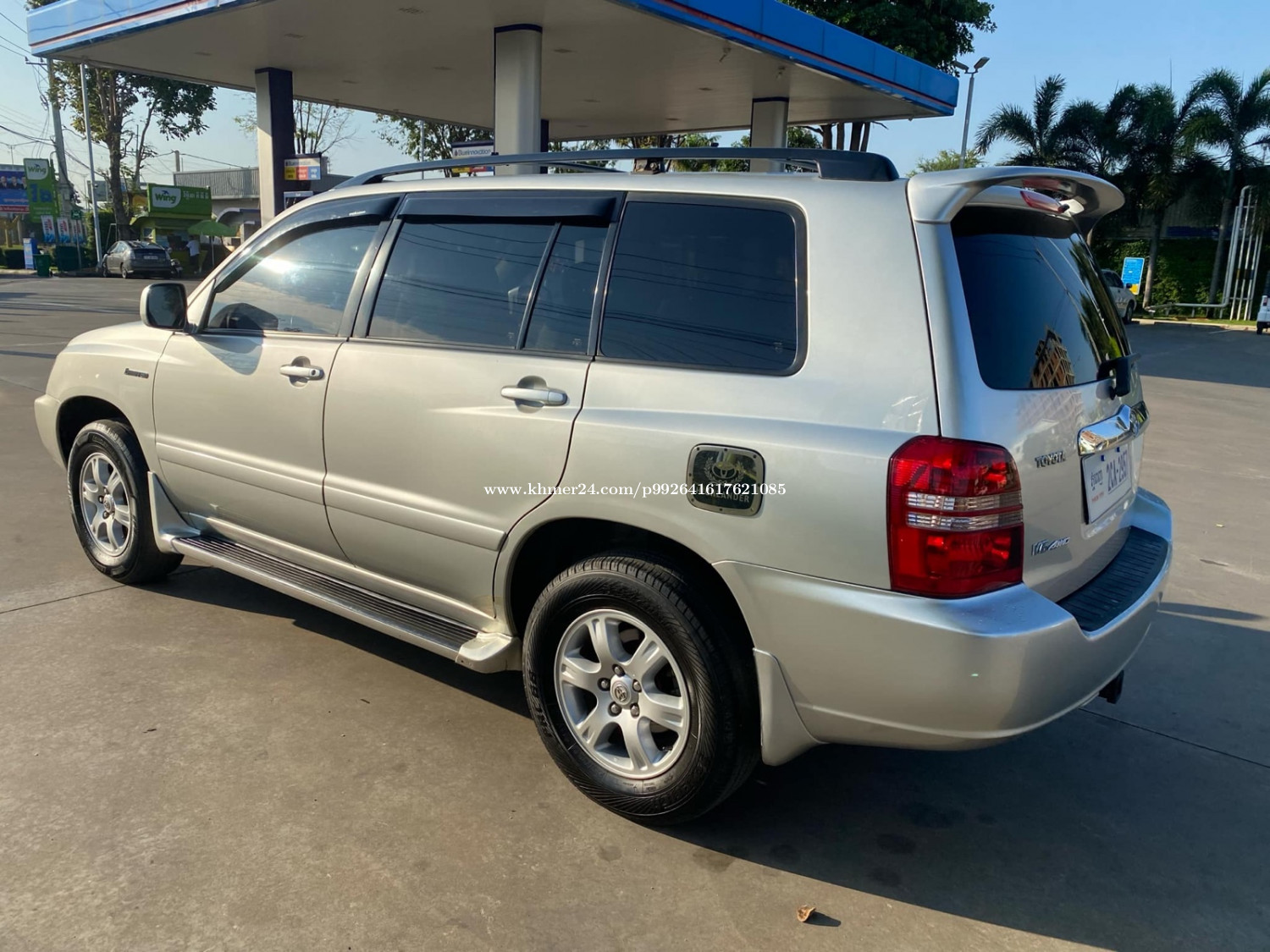 toyota highlander limited full 2003 price $14500.00 in Chrang Chamreh ...