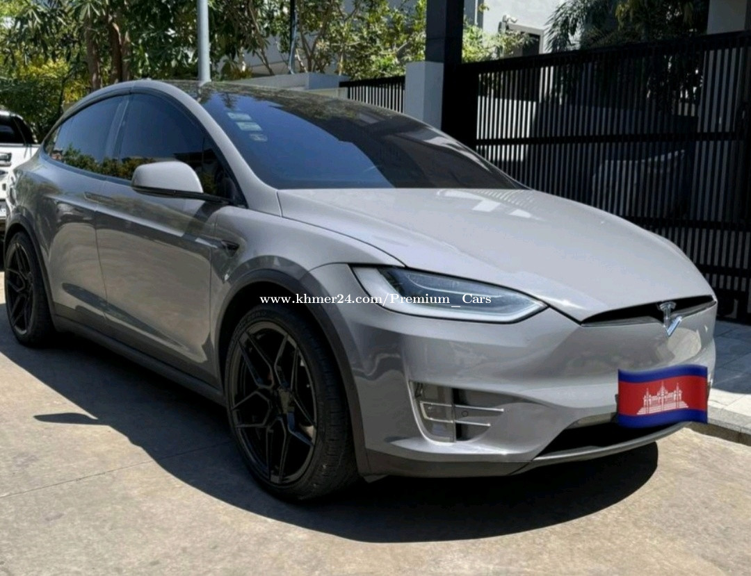 2018 l Tesla Model X l Germany l SUV 7 Seats price $78500.00 in Boeng ...