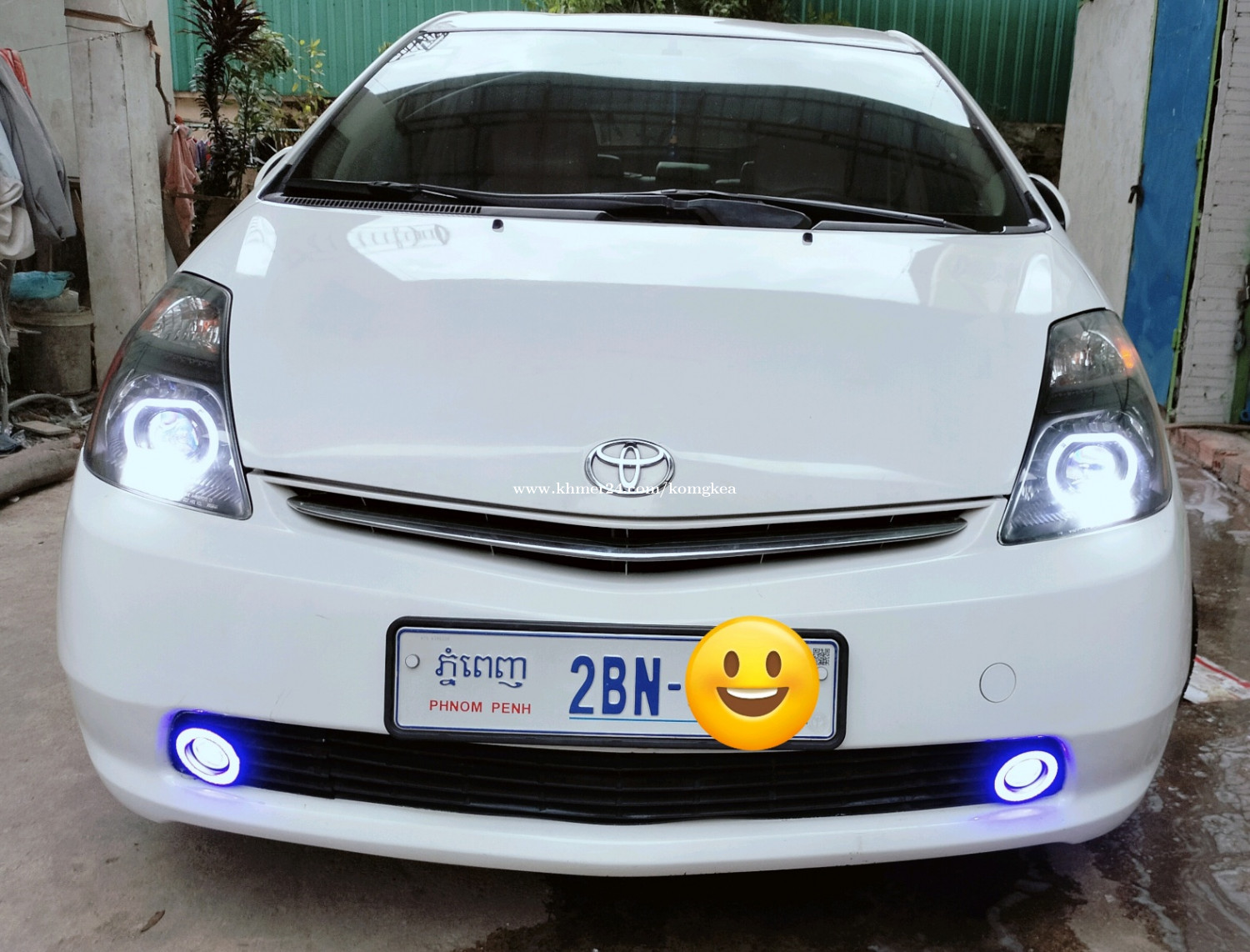 Prius 06 half full price $11500.00 in Tuek L'ak Bei, Tuol Kouk, Phnom ...