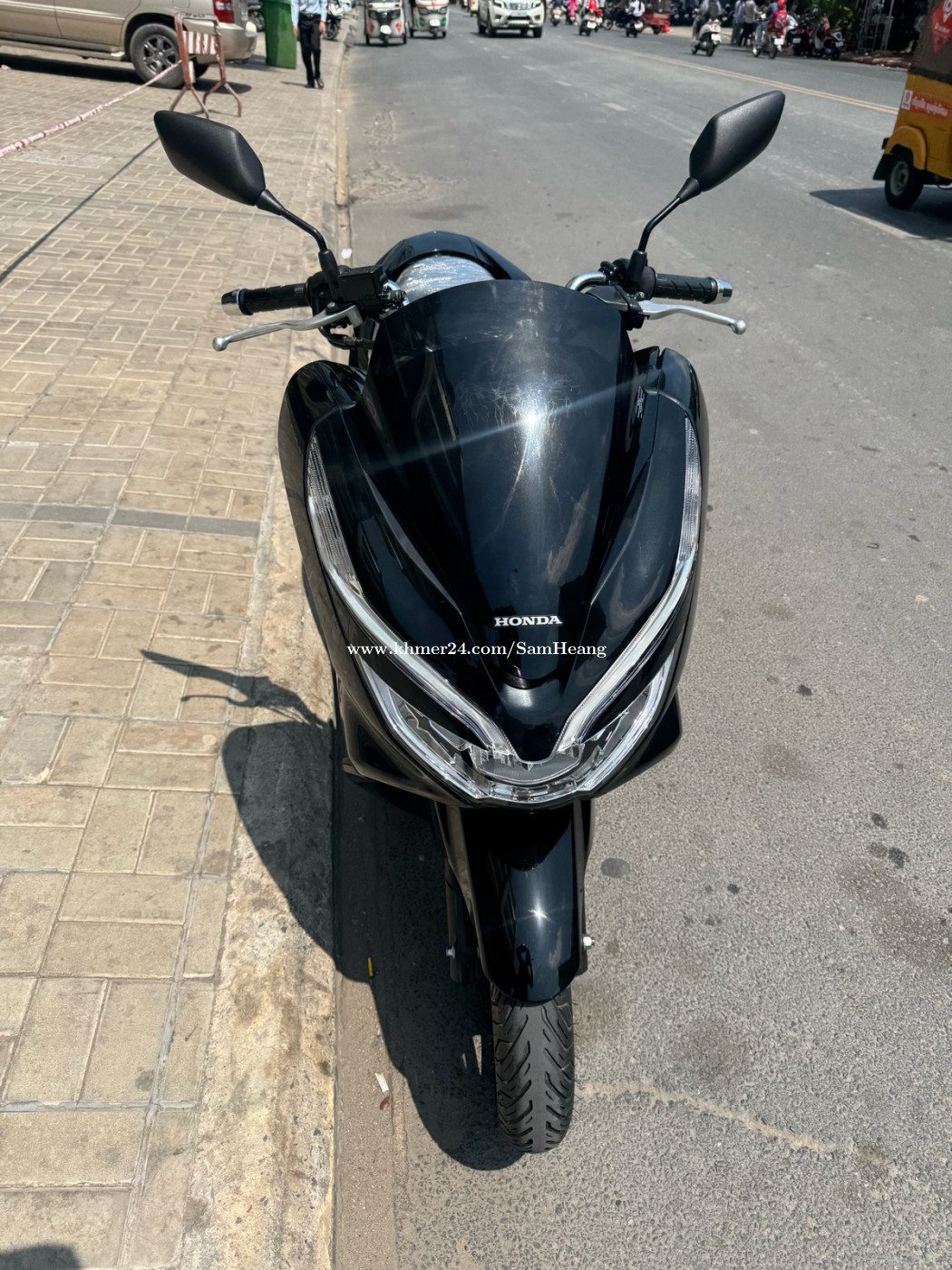 Honda Pcx 150cc price $1750.00 in Boeng Prolit, Prampir Meakkakra, Phnom Penh, Cambodia ...