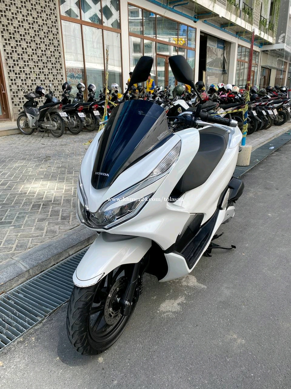 Honda pcx Japan 125cc 2019 price $2150.00 in Boeng Prolit, Prampir Meakkakra, Phnom Penh ...