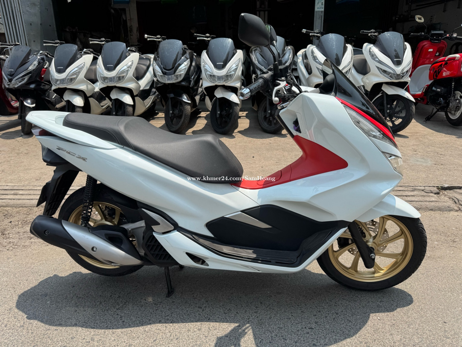 Honda pcx 150 price $2020.00 in Boeng Prolit, Prampir Meakkakra, Phnom Penh, Cambodia - Sokheng ...